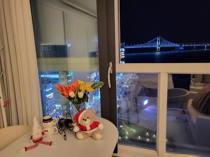 광안대교~Ocean View 신규Open초특가#감성숙소#신축#드론쇼명당#케리어보관#무료주차 - Busan