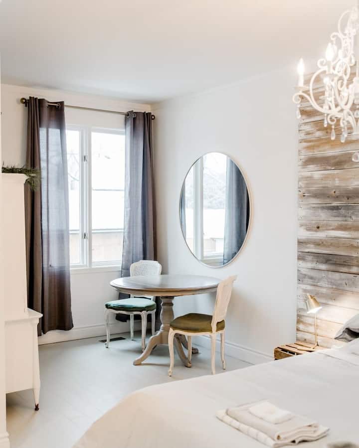 The Suite By La Petite Chapelle - Woodstock
