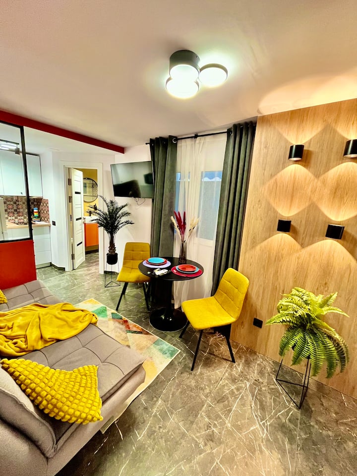 Terracotapartment With Intimate & Charming Patio - Alicante