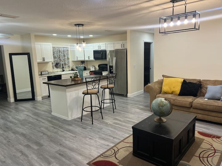Modern Stay Near Space Coast + Cozy Patio - Palm Bay, FL