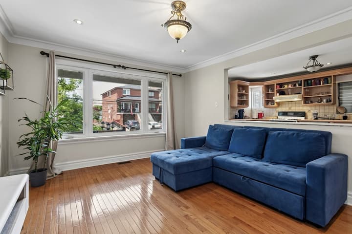 4br Duplex · Midtown · Walk To Ttc · Parking - Toronto
