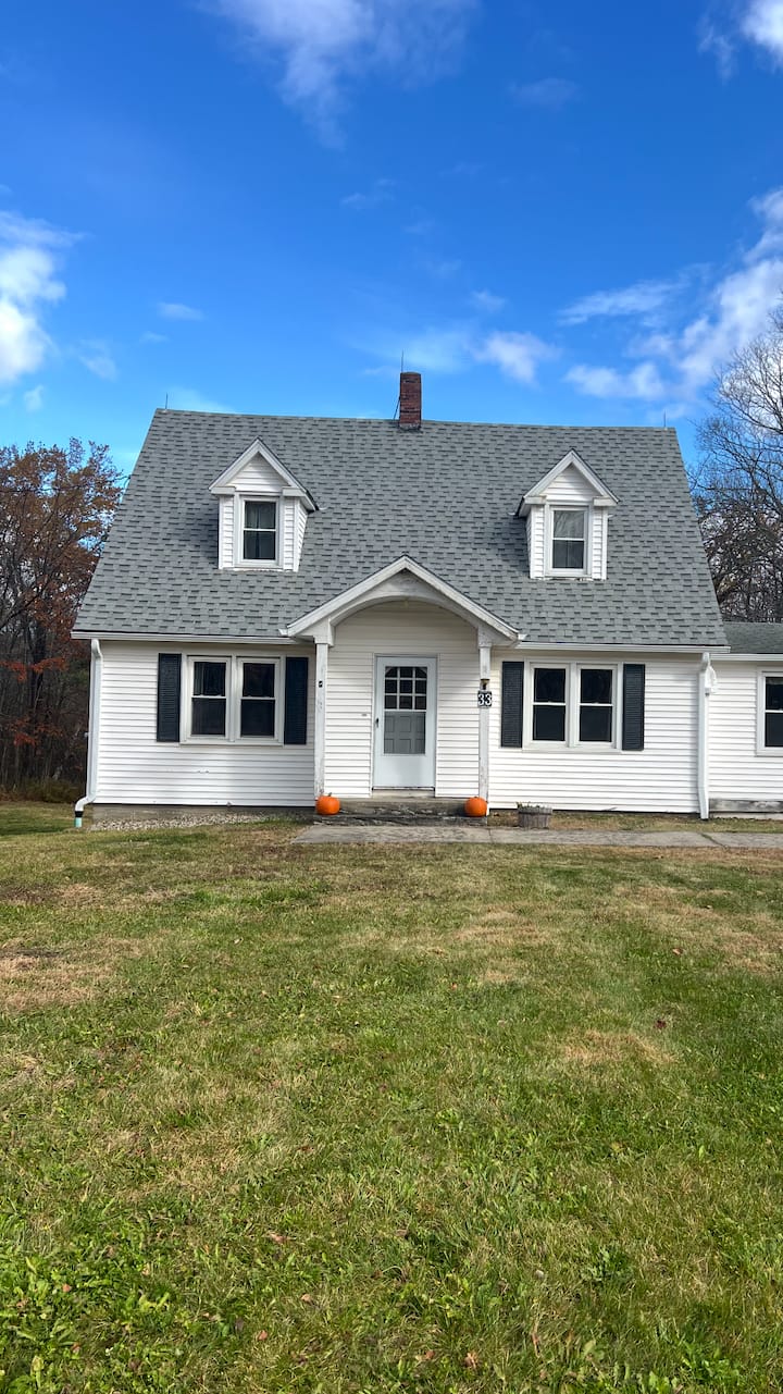 Lois' Place, Llc - Conway, MA