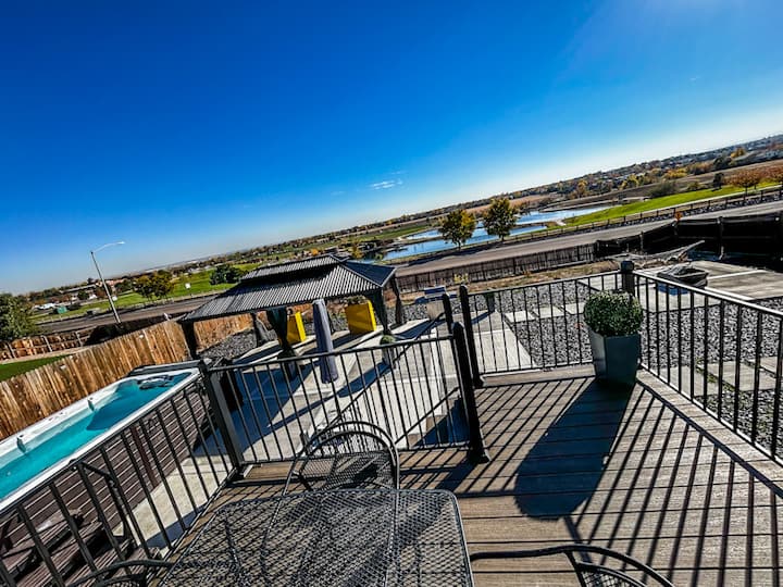 Amazing Lake View. Heated Pool Swim Spa & Hot Tub - Thornton, CO