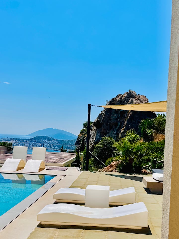 Luxury Mansion Views, Conciërge, Incl Breakfast - Bitez