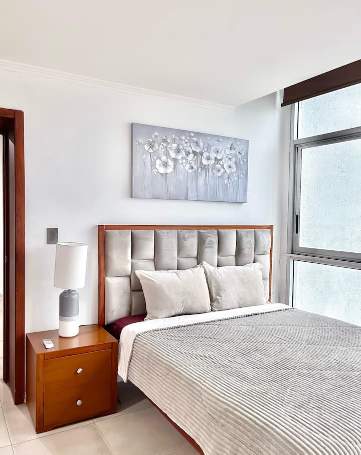 Hermoso Departamento En Puerto Santa Ana. - Guayaquil