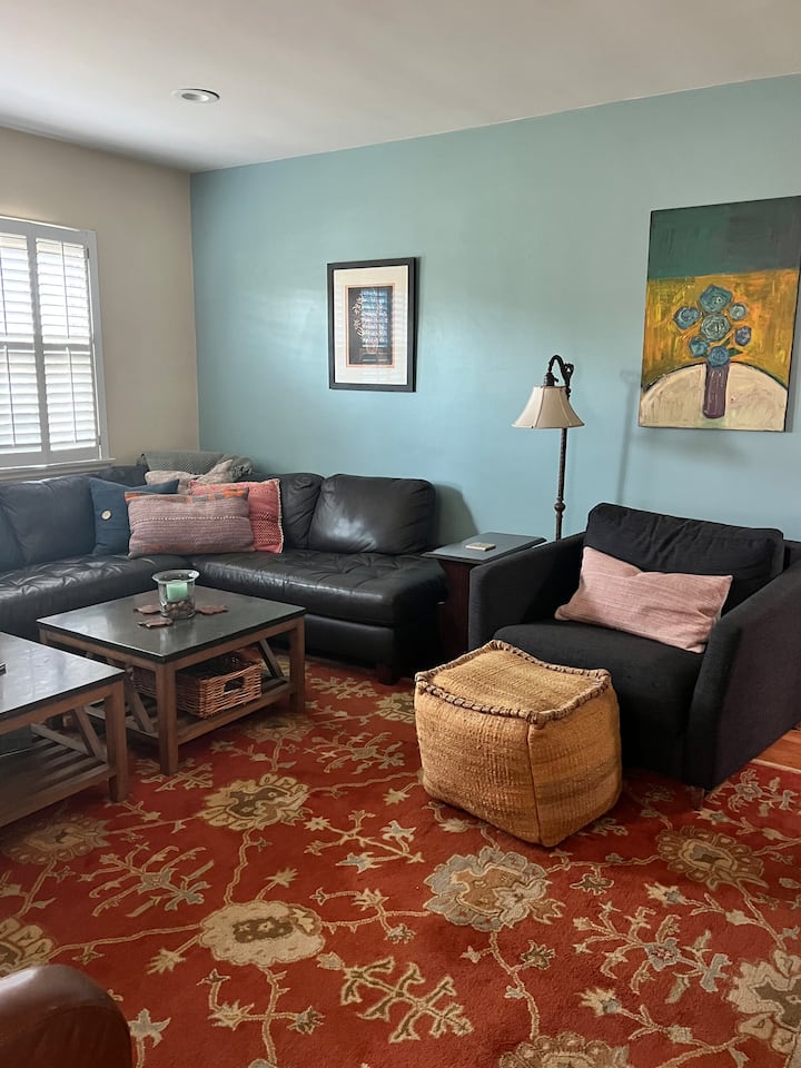 Spacious/qn Bed Quiet/walk To Cafés&grocery - Long Beach, CA