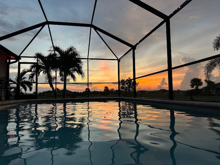Welcome To Your Saltwater Oasis - Cape Coral, FL