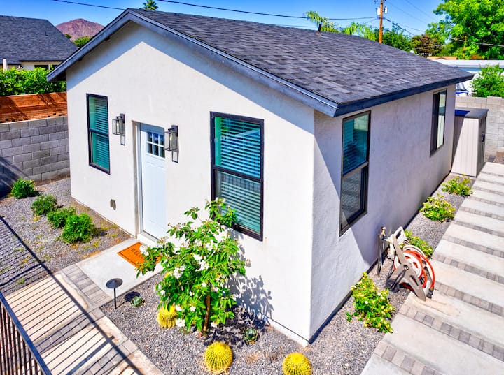 Private Guesthouse In Arcadia | Prime Location - Phoenix, AZ