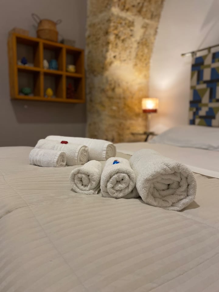 D’ajroldi Via Mastrangelo 31 - Palermo, Italy