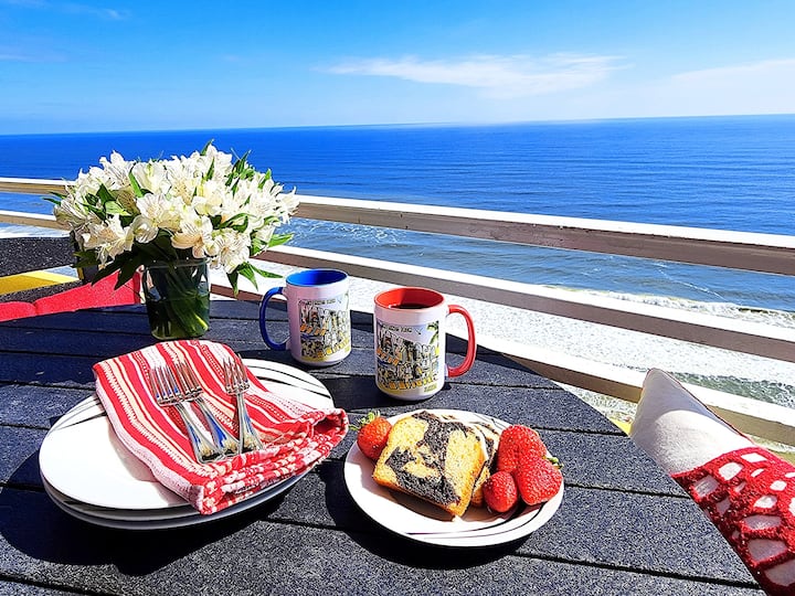 Oceanwalk Family Dream Vacation+beach Gear! - Daytona Beach, FL