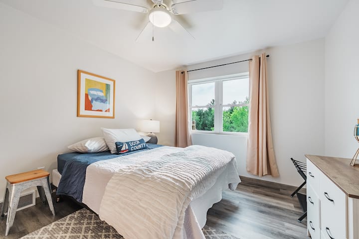 Great Location! New 1 Bed/1 Bath In Fish Creek, Wi - Door County, WI