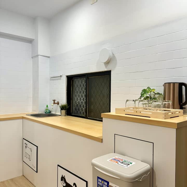 Simple Dog簡單狗包棟小旅店 - 楠梓區