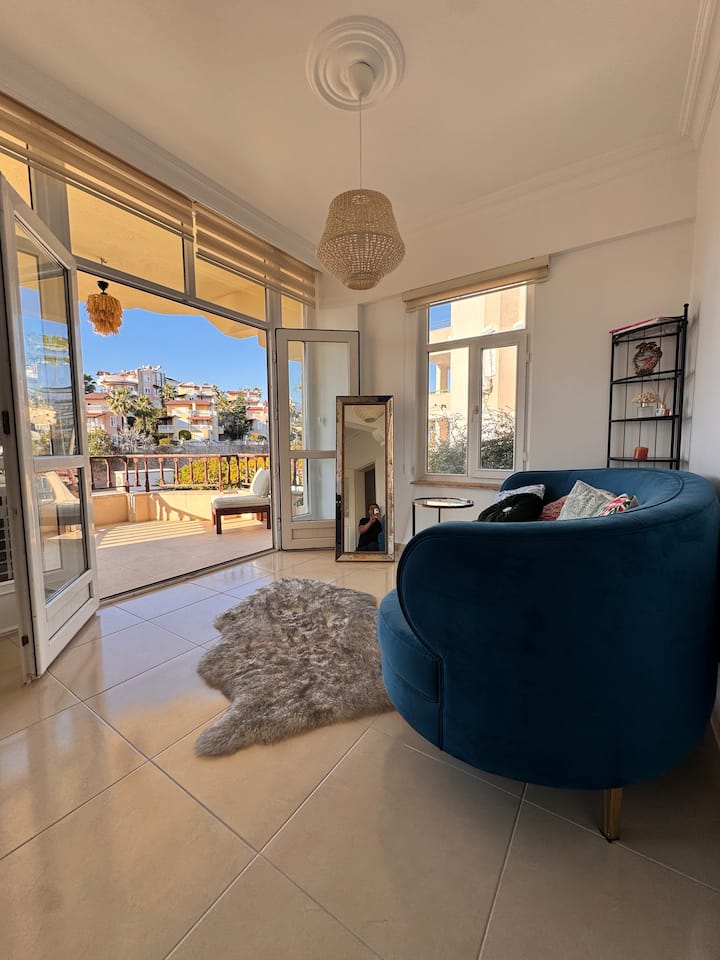 Villa W/ Garden, 500m Beach, City Nearby In Kestel - Alanya