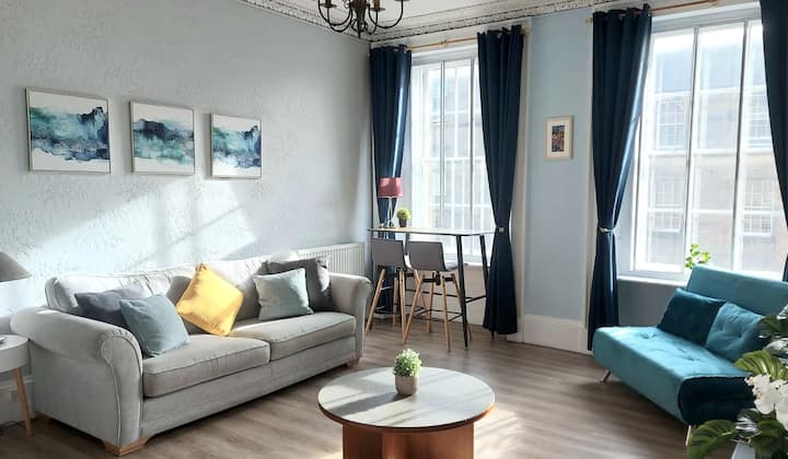 Cosy & Spacious Victorian Apartment@edinburgh City - Edinburgh