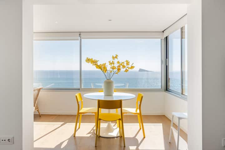 Amazing Beachfront Apartment - Benidorm