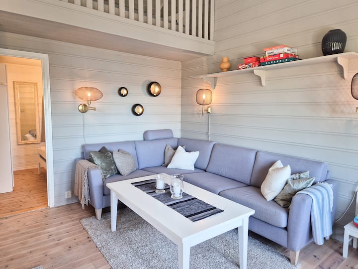 Hytte Med Sjøutsikt - Stor Terrasse Og Flott Hage! - Norway