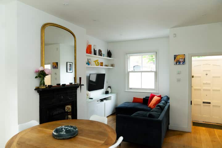 City Centre Contemporary Historic Townhouse - Dublin
