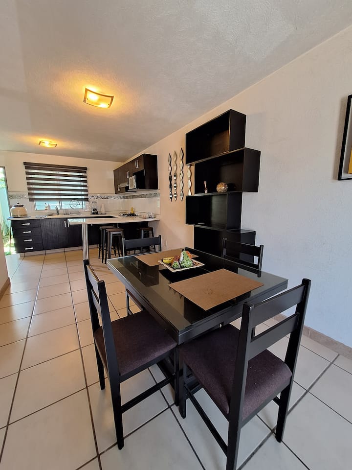 Casa Vista Panorámica Fraccionamiento Residencial - Tlaquepaque