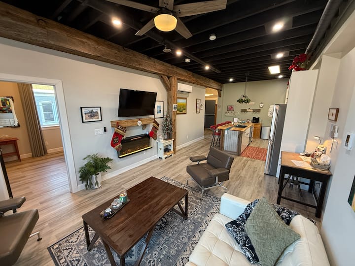 The Loft On William - Smiths Falls