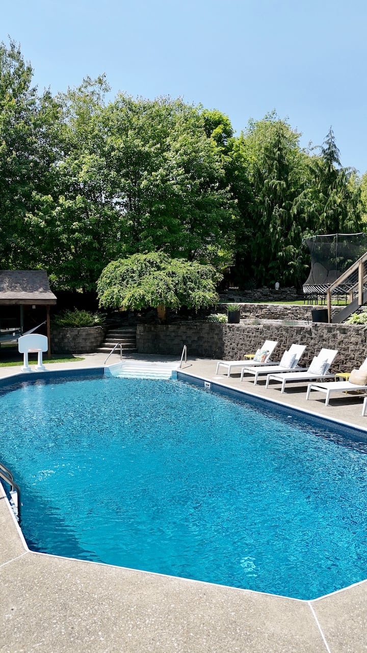 Hudson Valley Oasis | Pool, Vibes & Privacy - Poughkeepsie, NY