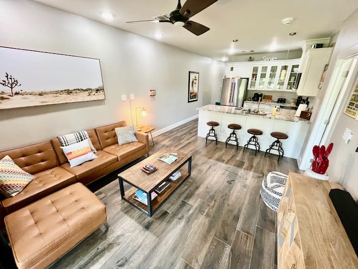 Walk To Gruene Hall, Riverfront 3br •Ground Floor - New Braunfels, TX