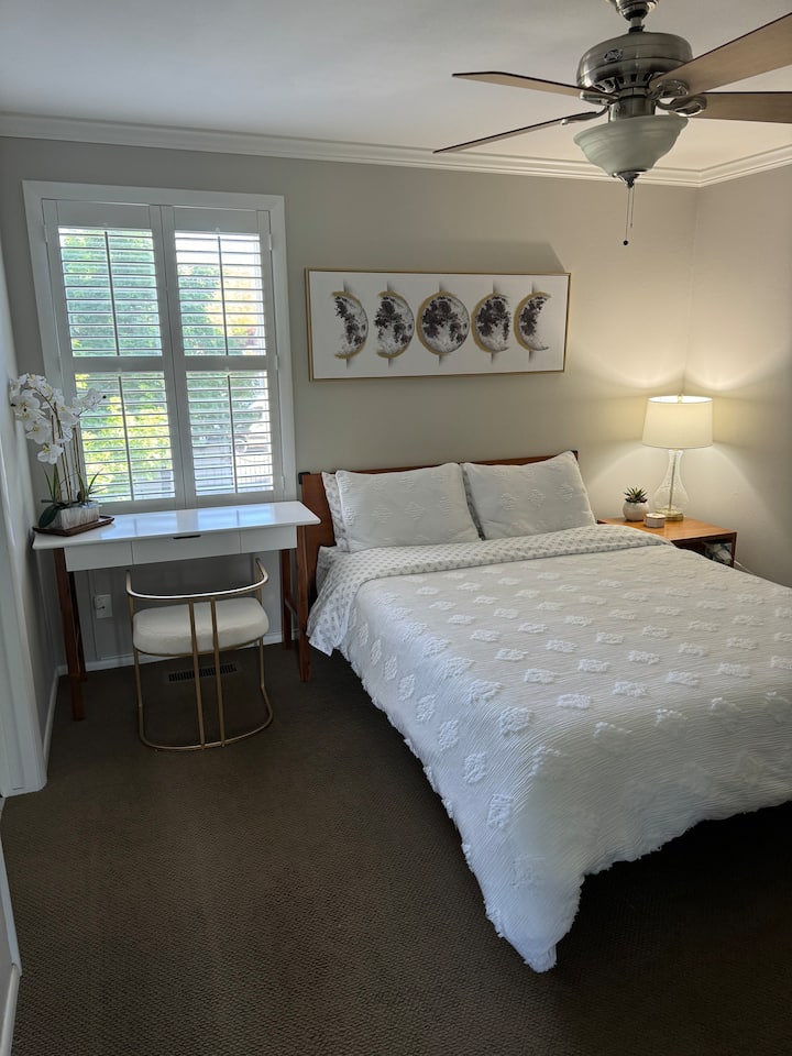 Harrison Blvd Attached Guest Suite Near Down Town - Boise, ID