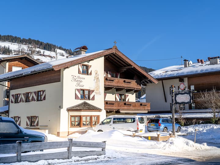 Spacieuse Maison De Groupe Près Du Téléski - Ellmau