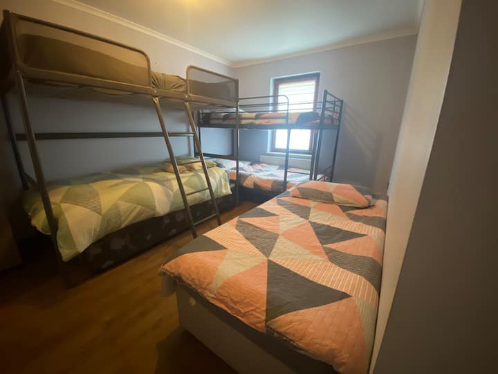 F Airport Dorm 1-2 Months - 