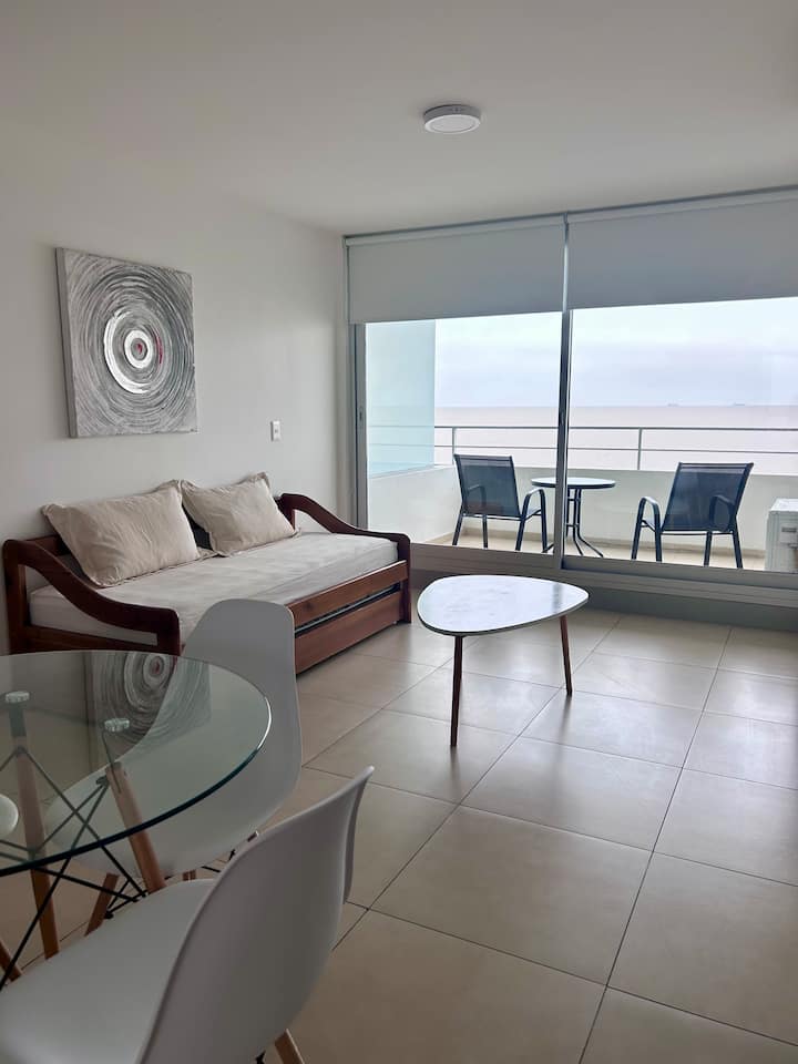 Mono Con Balcón Vista Al Río Y Piscina Nª 608 - Colonia del Sacramento