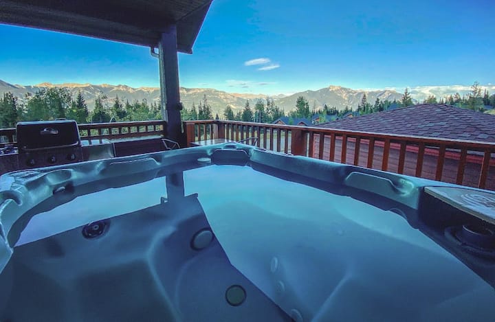 View From The Pines - True Ski In - Ski Out - Golden