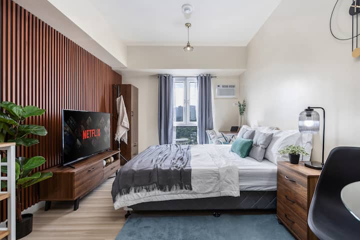 Cebu It Park Stay—studio W/ Netflix, Wifi & Pool - Cebu City