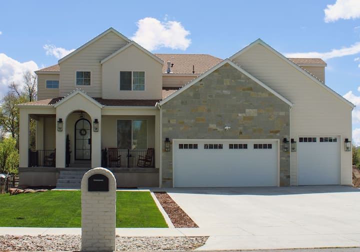 New Private Basement - Right By Usu! - Logan, UT