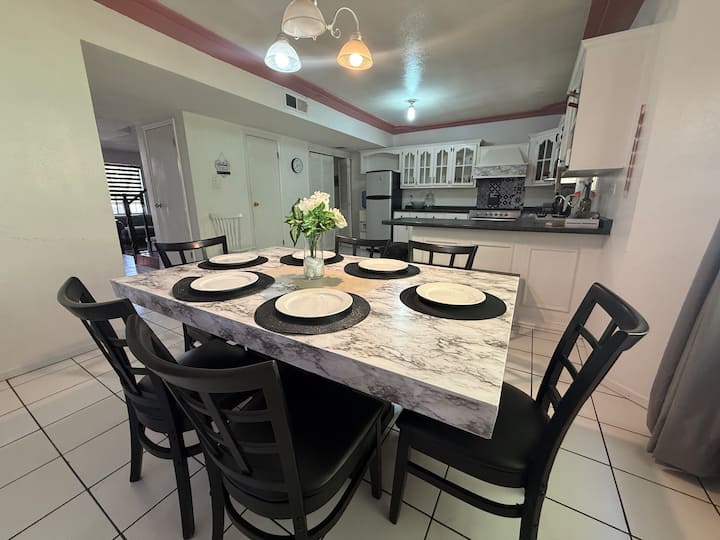 Bonanza Casa De Huéspedes - El Paso, TX