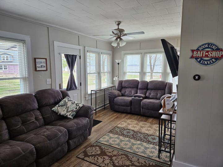 Lakeview Bliss: Shawano Getaway - Wisconsin