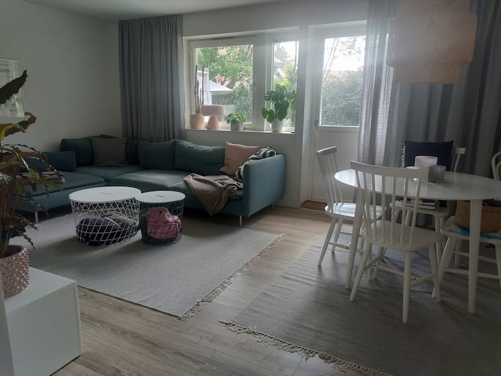 Mysigt Parhus I Lerum - Göteborg Landvetter Airport (GOT)