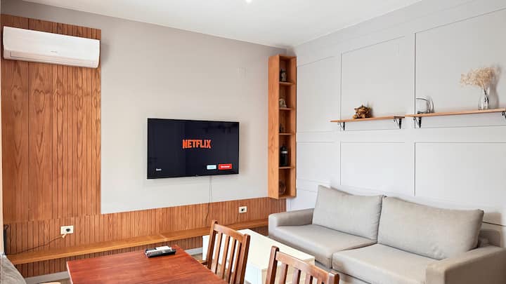 Flat With Terrace In Heart Of Tirana Pazari I Ri - Tirana