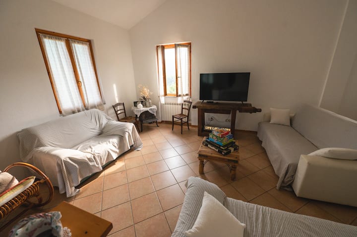 Casa Bartola Immersa Nel Verde, Parcheggio Privato - Stella