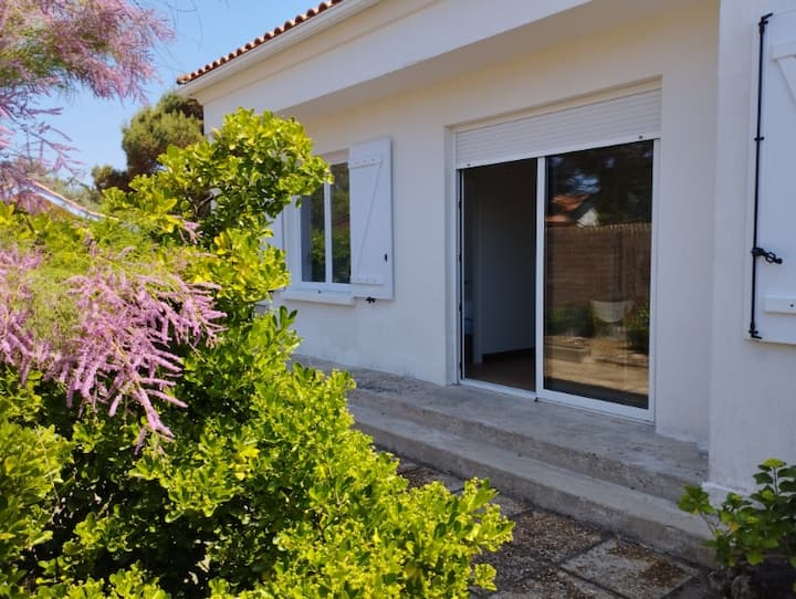 Villa Plein Centre Entre Océan Et Marché - Vendays-Montalivet