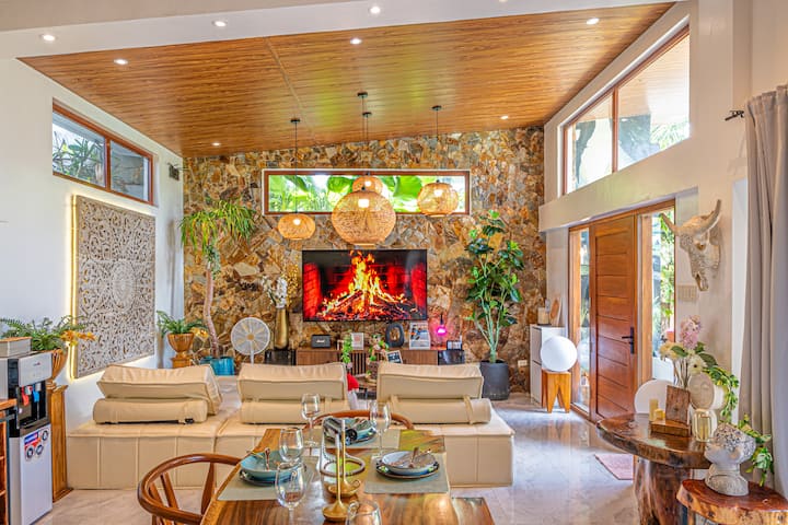 Bali Private Pool Villa - 5 Min From Tagaytay - Talisay