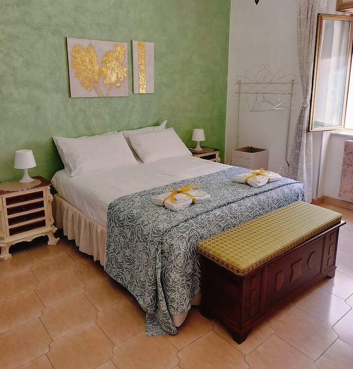 [Vomero] House Anna / Near Metro - Naples