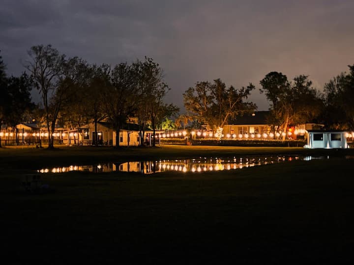 Spotless & Tranquil Bungalow (Allergen Friendly) - Lake Manatee State Park, Bradenton