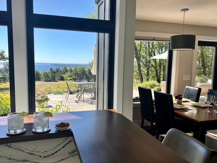 Modern Home Overlooking Lake Superior W/ Sauna. - Bayfield, WI