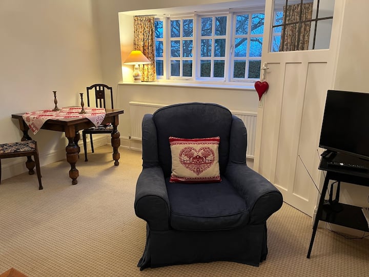 Cosy Country Cottage - Petersfield