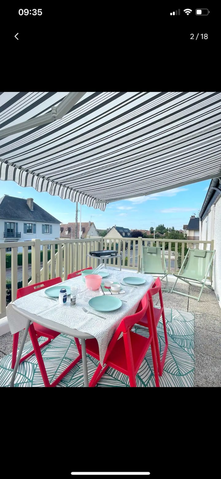 Duplex Avec Terrasse à 10 Min à Pied De La Plage - Auberville