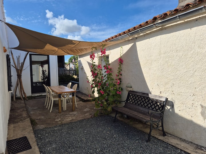 Maison De Vacances Avec Jardin - 7 Km Des Plages - La Faute-sur-Mer