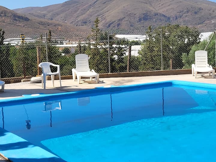 Grande Vivienda Con Su Piscina En Zona Natural - Berja