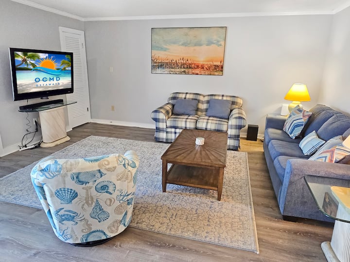 2 Blocks To The Beach! Large Outdoor Pool! 205g - Ocean City, MD