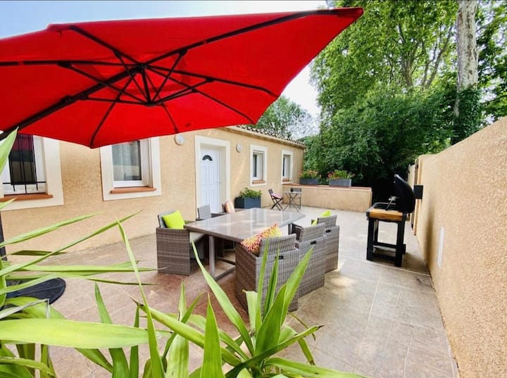 Villa Tamaris 
Vue Cité* Parking Privé Fermé - Carcassonne