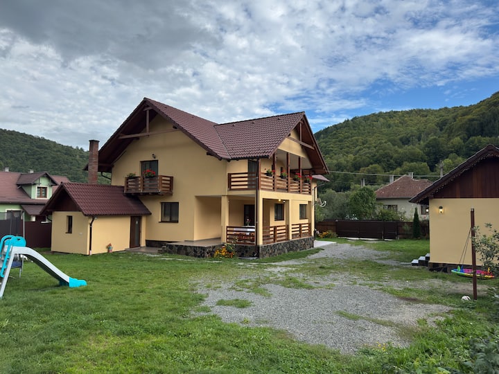 Casa Abrudan - Huedin