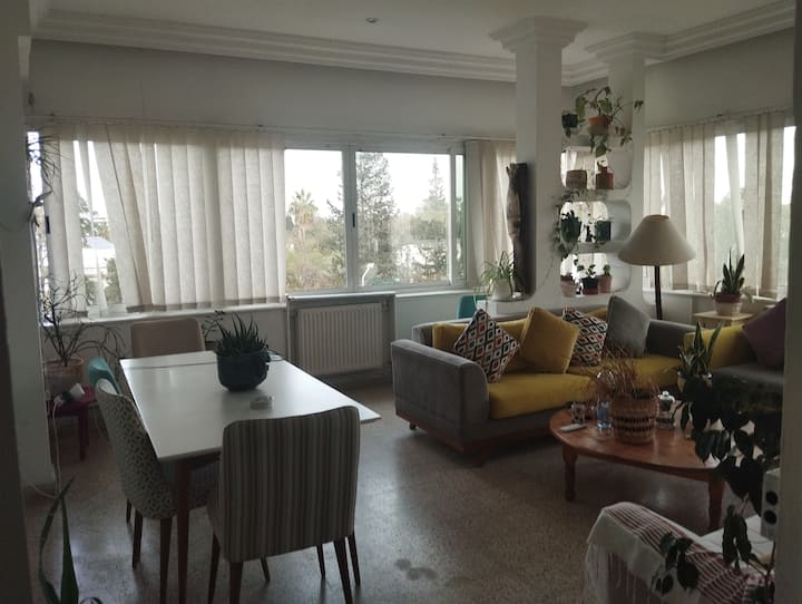 Chambre Privée, Quartier Sympa - Tunis